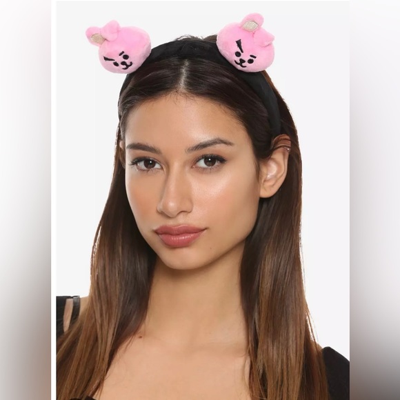 bt21 | Accessories | Bts Bt2 Jungkooks Cooky Headband Official ...